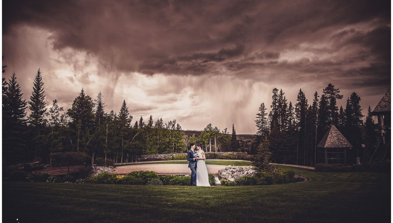 The Tate’s Wedding at Azuridge Estate Hotel